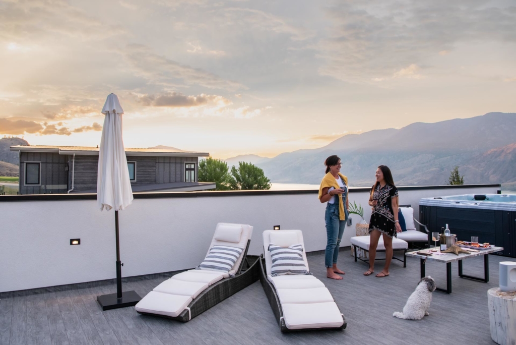 Tobiano — Video/Photo Gallery